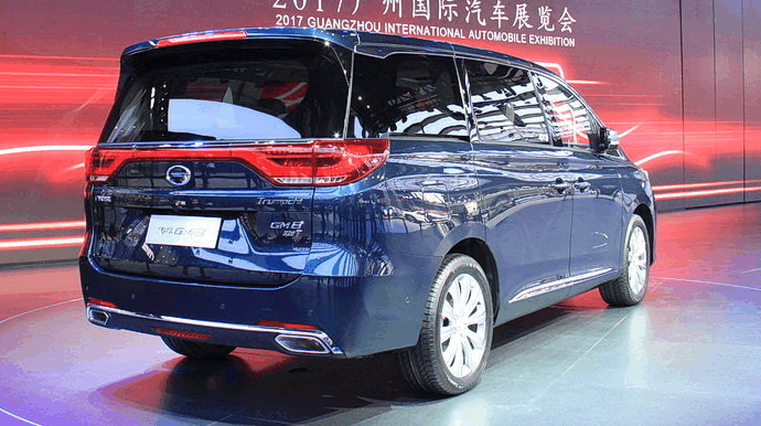 上打GL8下压GL6——传祺GM8直击劲敌结合部, 但难复制GS8辉煌-新浪汽车