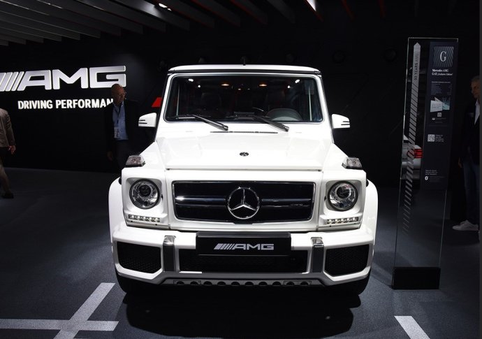 奔驰g65 g63玄武皂石红 钯银 铂金灰 靛蓝灰奔驰4S店现车-新浪汽车