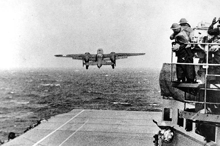 哈雷图鉴 | 美帝第八艘航母“大黄蜂”号CV-8|航母|大黄蜂|杜立特_新浪新闻