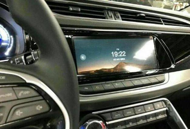 东风又爆发，6AT+1.4T配合资三大件，这颜值连H6压力-新浪汽车