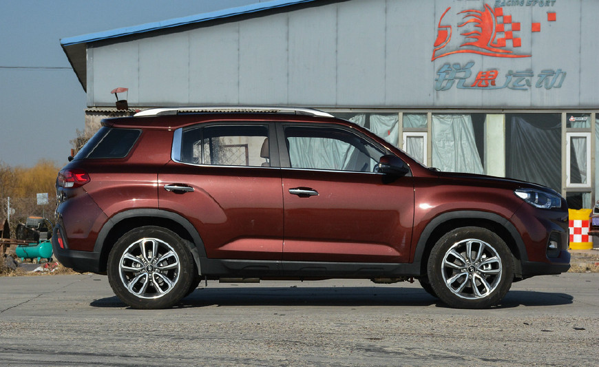 2018款北京现代ix35 2.0L 手自一体搭载四驱