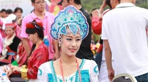 加入中国的俄罗斯族: 长相已经非常汉化, 对祖国有强烈认同感|新疆|内蒙古|俄罗斯族_新浪新闻