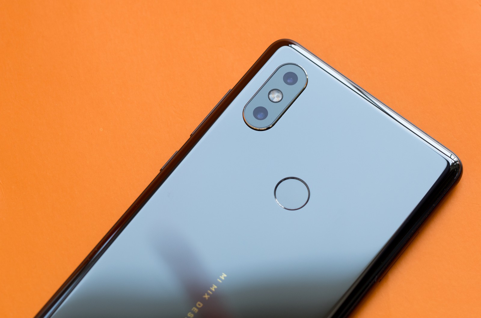 小米年度旗舰MIX 2S零售版开箱,骁龙845+6G全面屏,性能无人能敌__财经头条