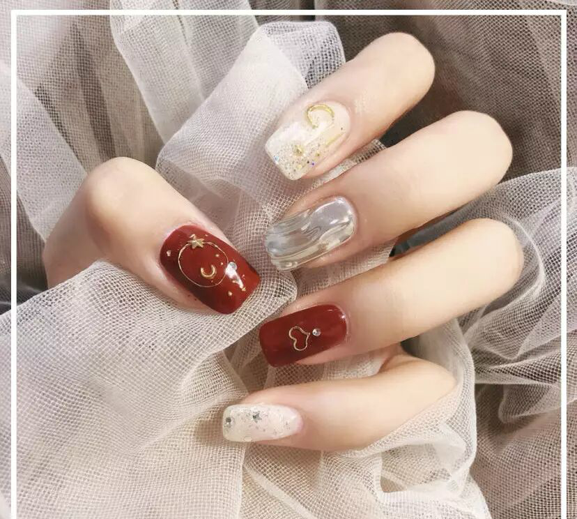 指甲形状的不同,是打造美甲整体效果的第一要素 指甲 甲床 形状 新浪新闻