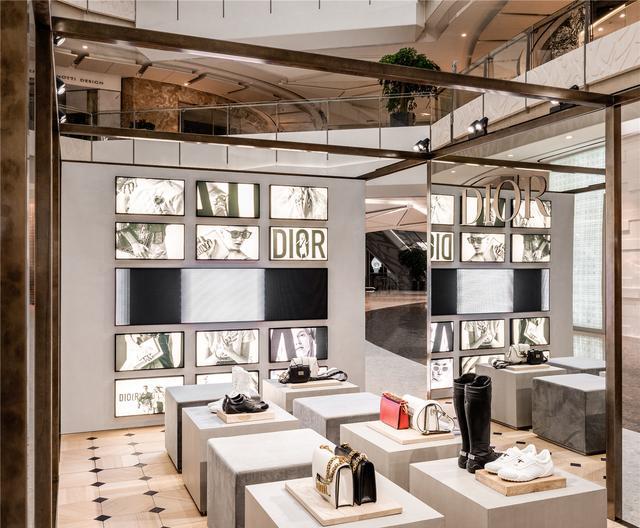 Dior上海国金中心限时精品店