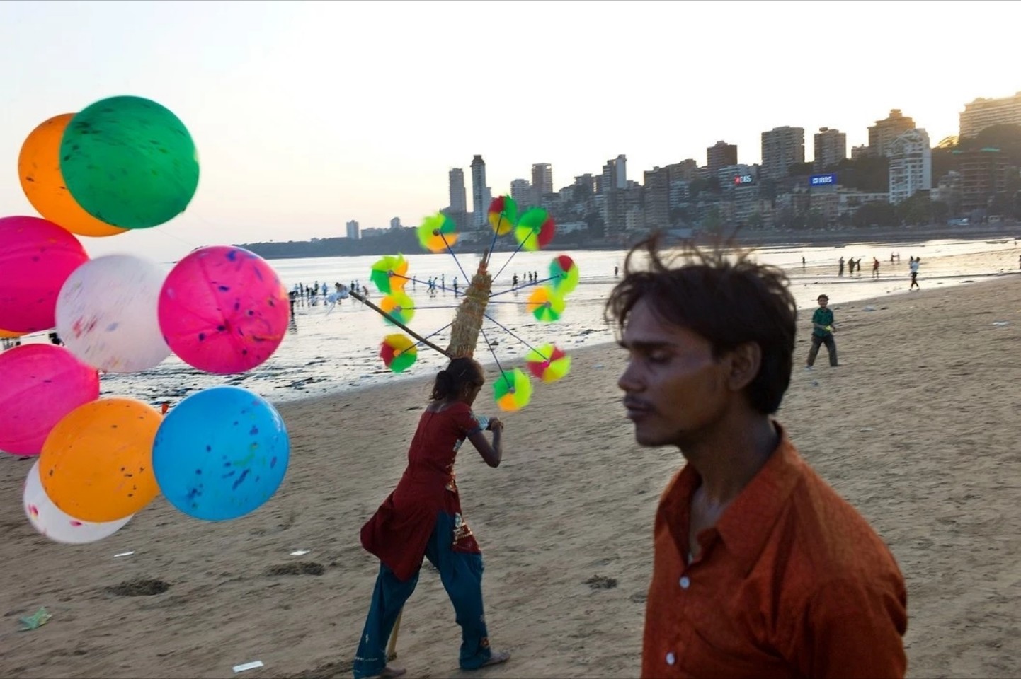 印度的样子丨摄影师Nikos Economopoulos街拍作品欣赏