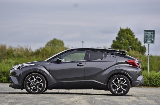 小型SUV的“多事之秋”: 广汽丰田CH-R上市, 全方位秒杀缤智!-新浪汽车