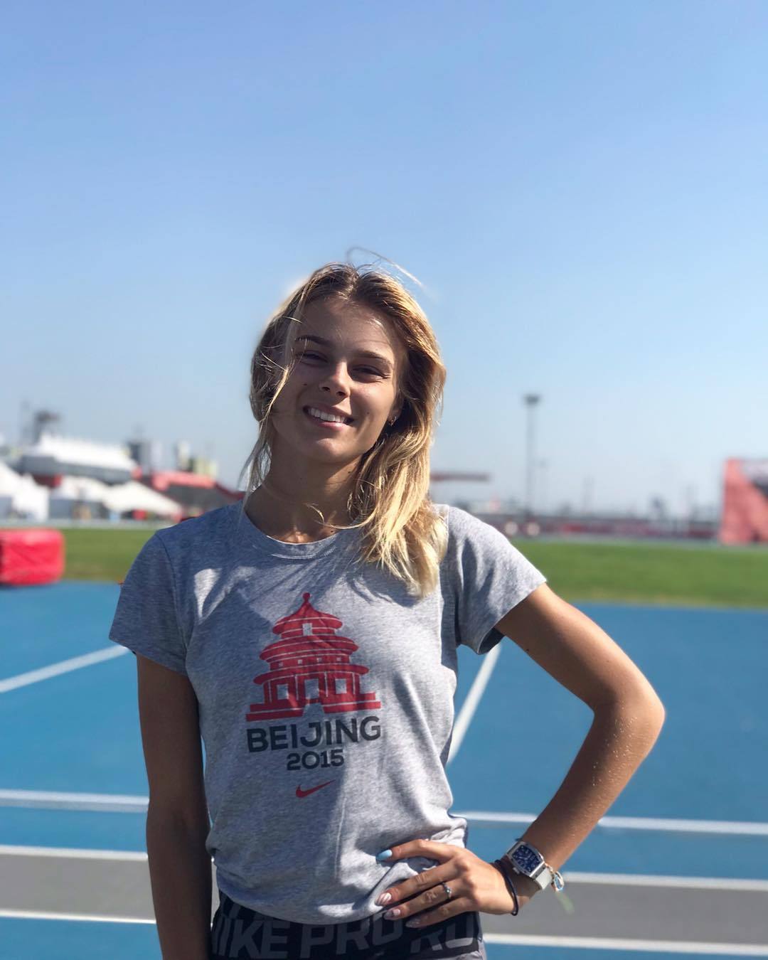 生日快乐尤利娅列夫琴科（Yuliya Levchenko）1997年出生的乌克兰跳|乌克兰|跳高|出生_新浪新闻