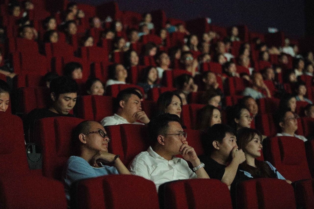 电影《草戒指》汕头路演 重温最淳朴爱情