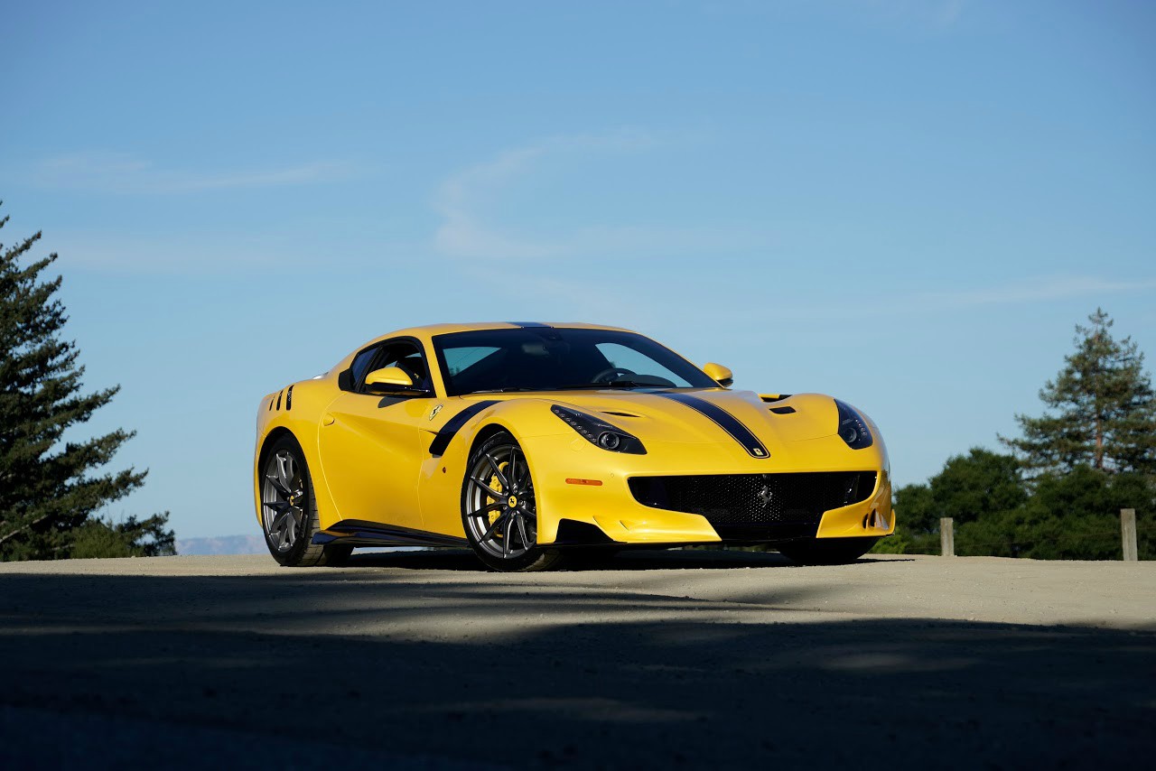 法拉利F12 TDF-新浪汽车