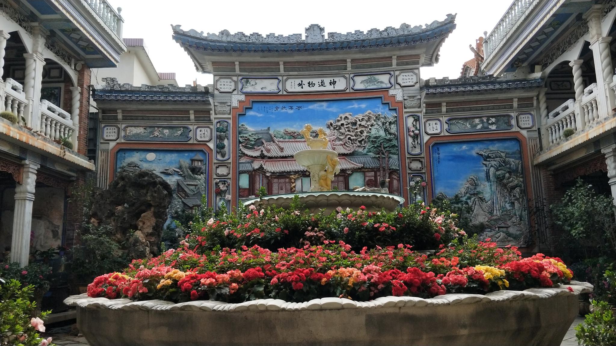 在大理张家花园“梦幻白族名居”欣赏“云南第一园”的绝色美景|云南|张家花园|白族_新浪新闻