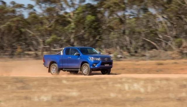 丰田FORTUNER国外技术分析 - 四驱系统最详细的解释-新浪汽车