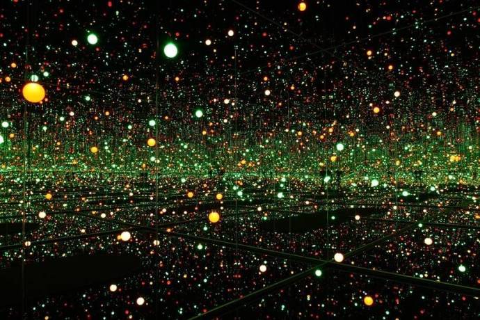 Infinity Mirrored Room无限镜屋|无限_新浪新闻