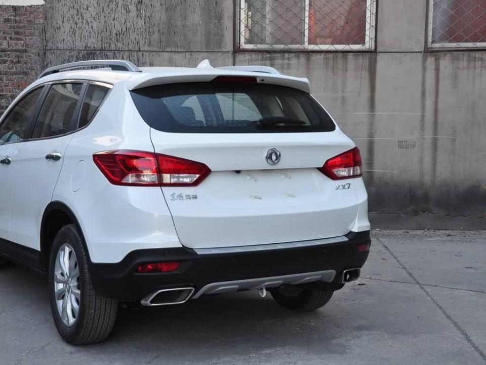 这车有CRV一半基因，1.6T+6AT只12万，冲着H6去的-新浪汽车