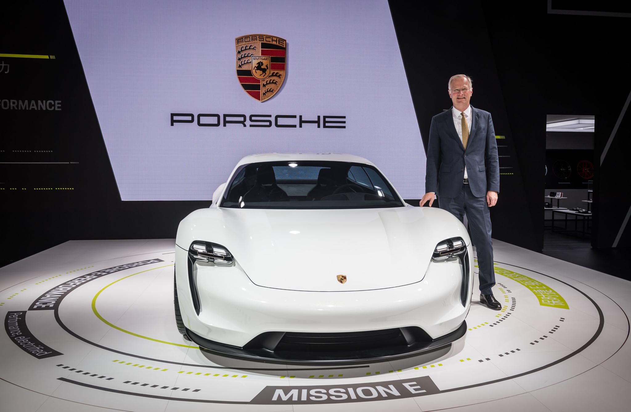 保时捷 概念车在中国首度亮相，电动超跑的时代即将来临-新浪汽车