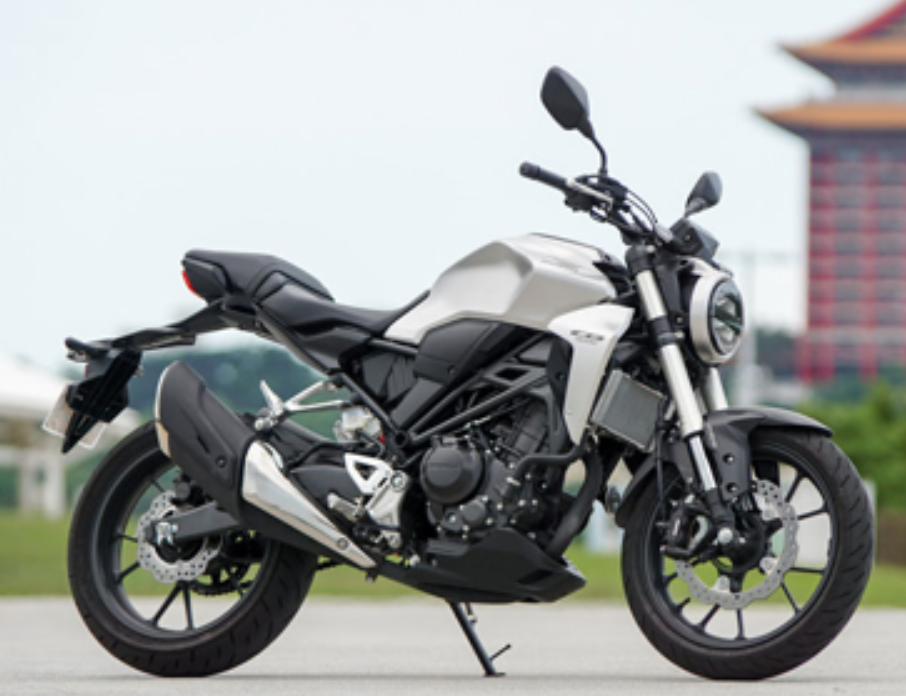 2018款本田CB300R ABS摩托车测试-新浪汽车