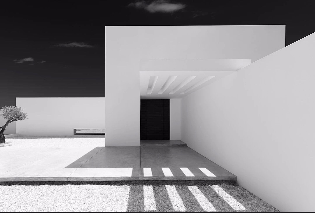 Olivier Dwek／极简意境：白色极简别墅设计，让建筑保留全白的外表