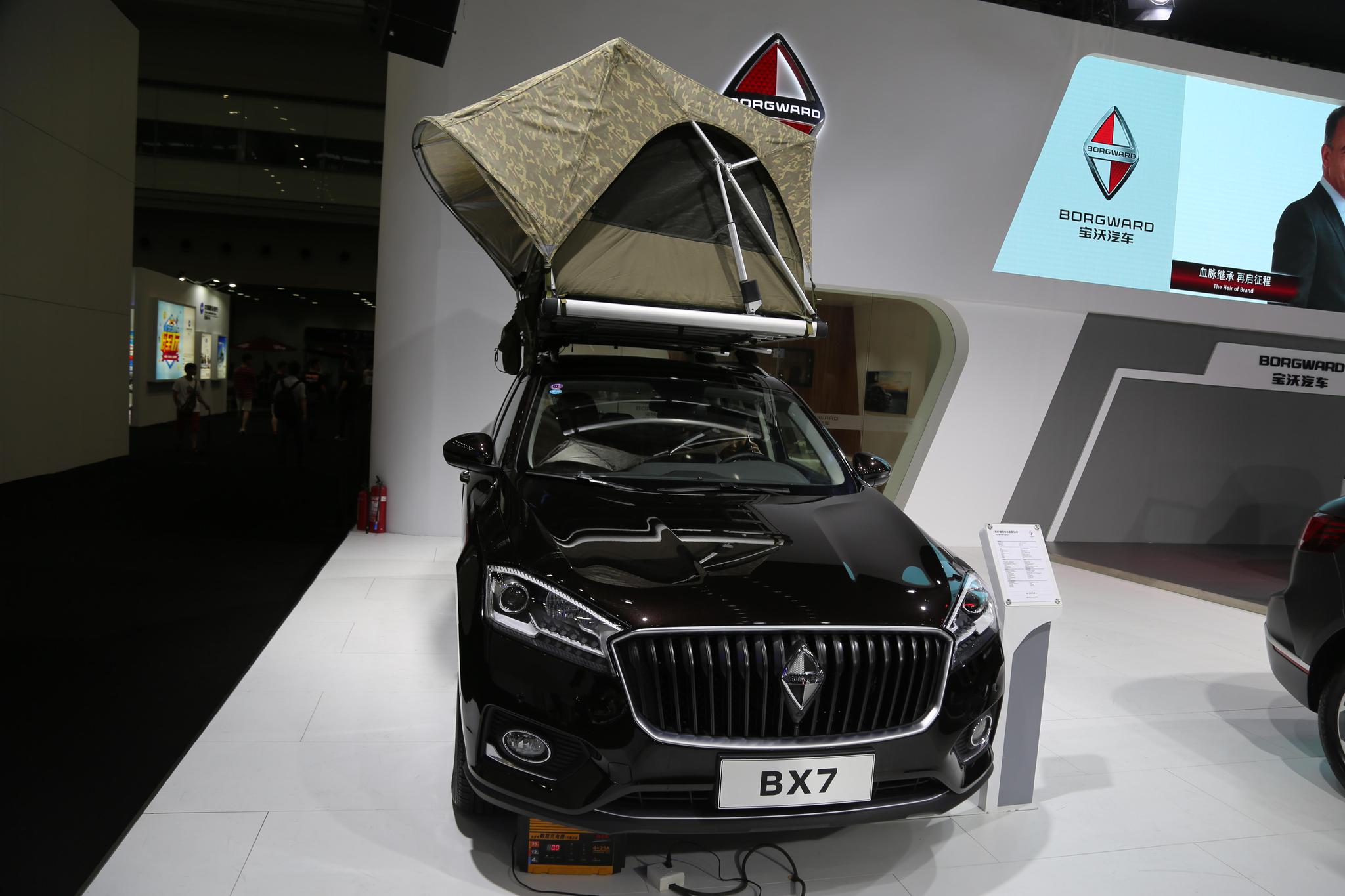 宝沃汽车-宝沃BX7，20万级别宽体SUV，车展实拍！-新浪汽车