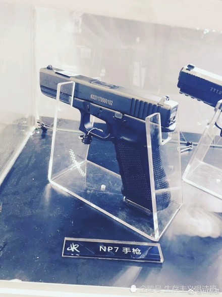 谁在仿Glock手枪：中美俄公开造伊朗悄悄仿