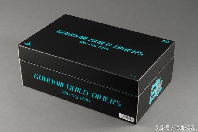 资讯:高达创形者BD Box1豪华版附带HG 1\/144|豪华版|日本语|映像_新浪新闻