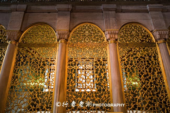 伊斯坦布尔圣索菲亚大教堂，拜占庭风格改变建筑史，可与长城媲美