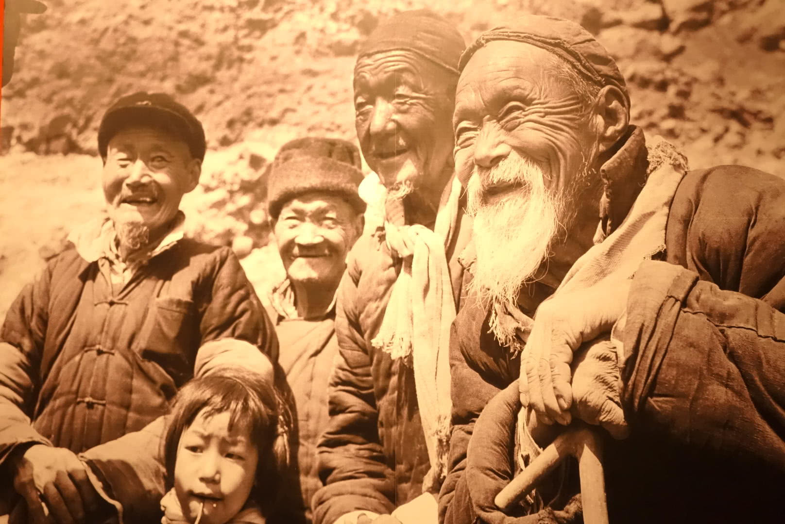 走进红旗渠 感受修渠岁月|红旗渠|红旗渠纪念馆|分水闸_新浪新闻