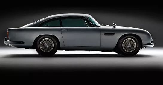 007电影中出现过得几款炫酷豪车，你知道哪几种？-新浪汽车