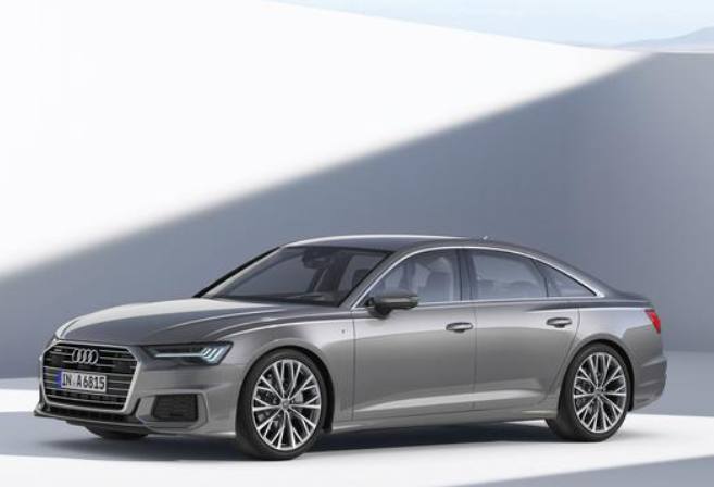 2019款奥迪A6人称小奥迪A8，打开车门才知有多霸气，中控全是屏-新浪汽车