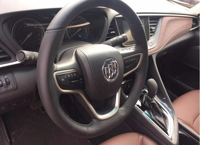 17万全国首提别克GL6，6座空间很大，1.3T发动机开空调腿软无力-新浪汽车