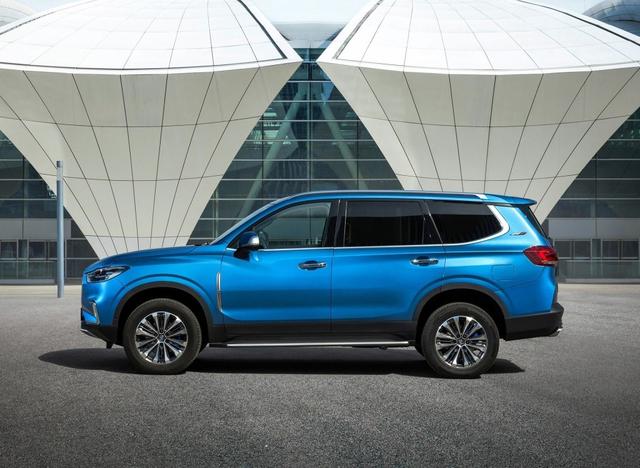 国产大7座豪华SUV来袭！配2.0T+6AT，操控+尺寸碾压传祺GS8！-新浪汽车