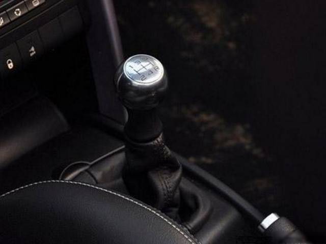 AT、MT、CVT、 DSG变速器，到底哪个更优秀？-新浪汽车