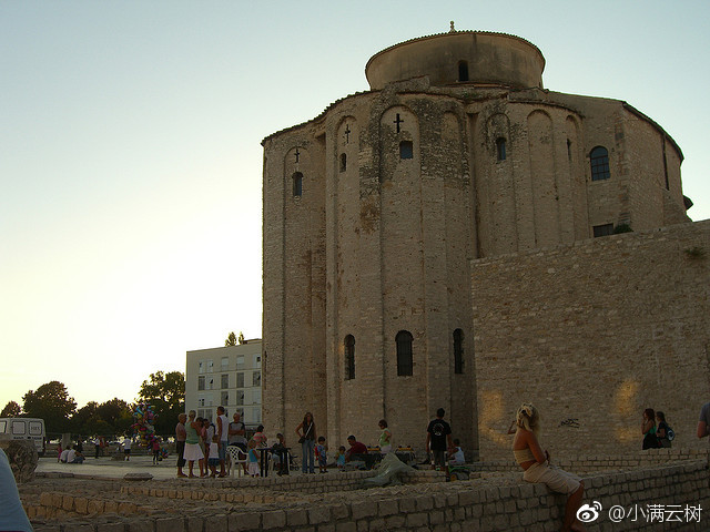 扎达尔(Zadar)位于亚得里亚海沿岸|扎达尔|亚得里亚海|克罗地亚_新浪新闻