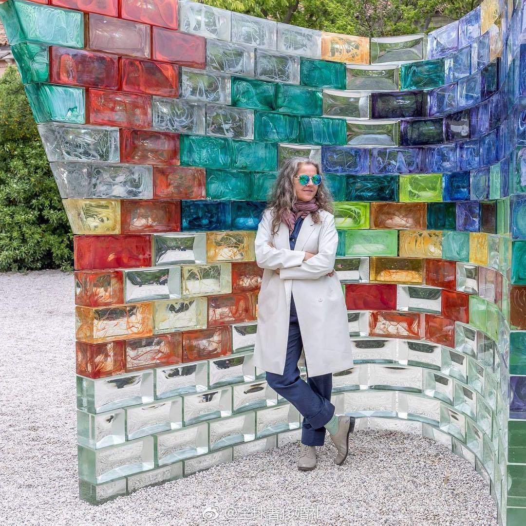 美国艺术家Pae White的作品