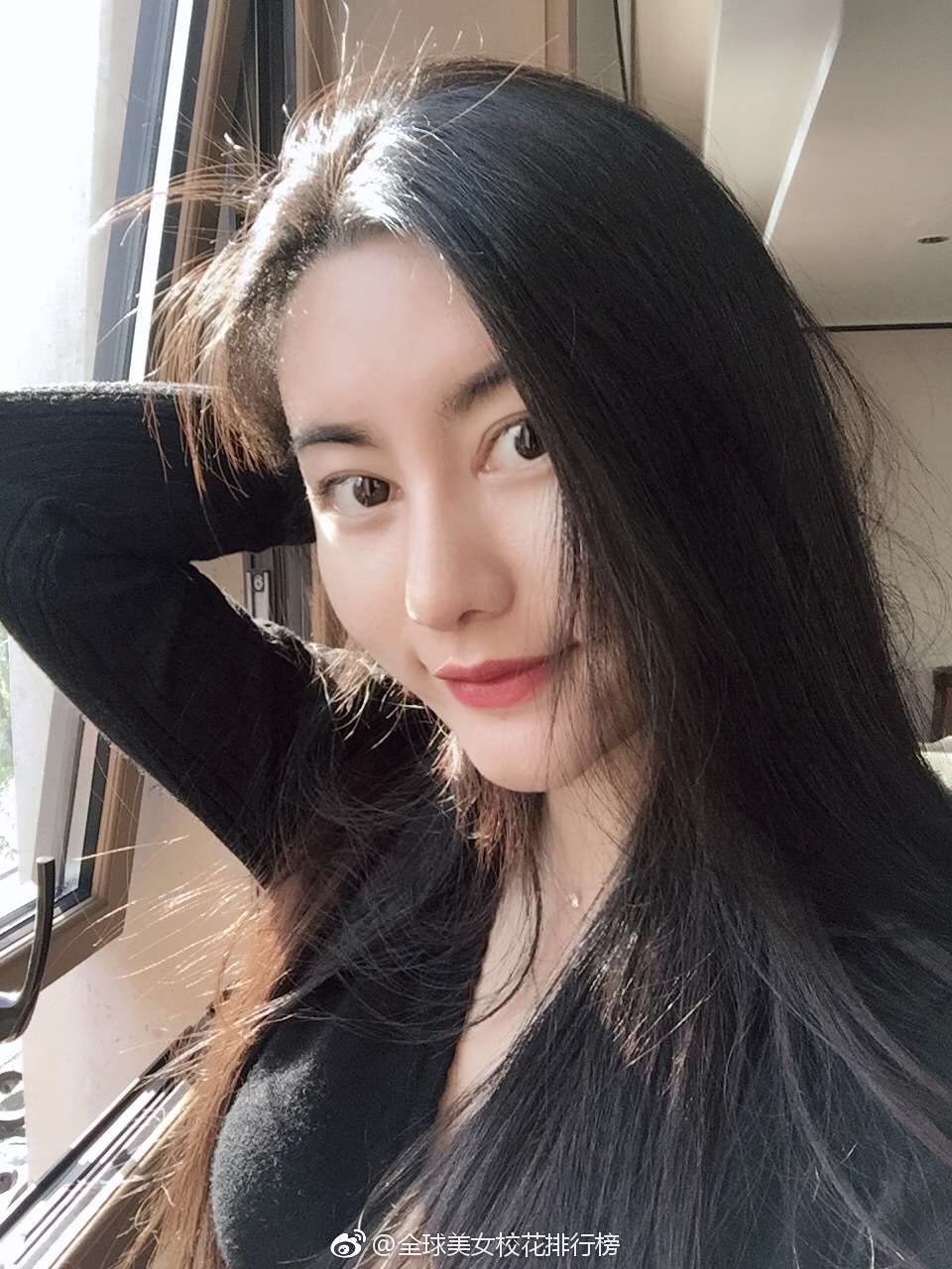 美女校花 西南民族大学研究生 生日1993 身高165cm 体重47kg 爱好绘画|西南民族大学|校花|绘画_新浪新闻