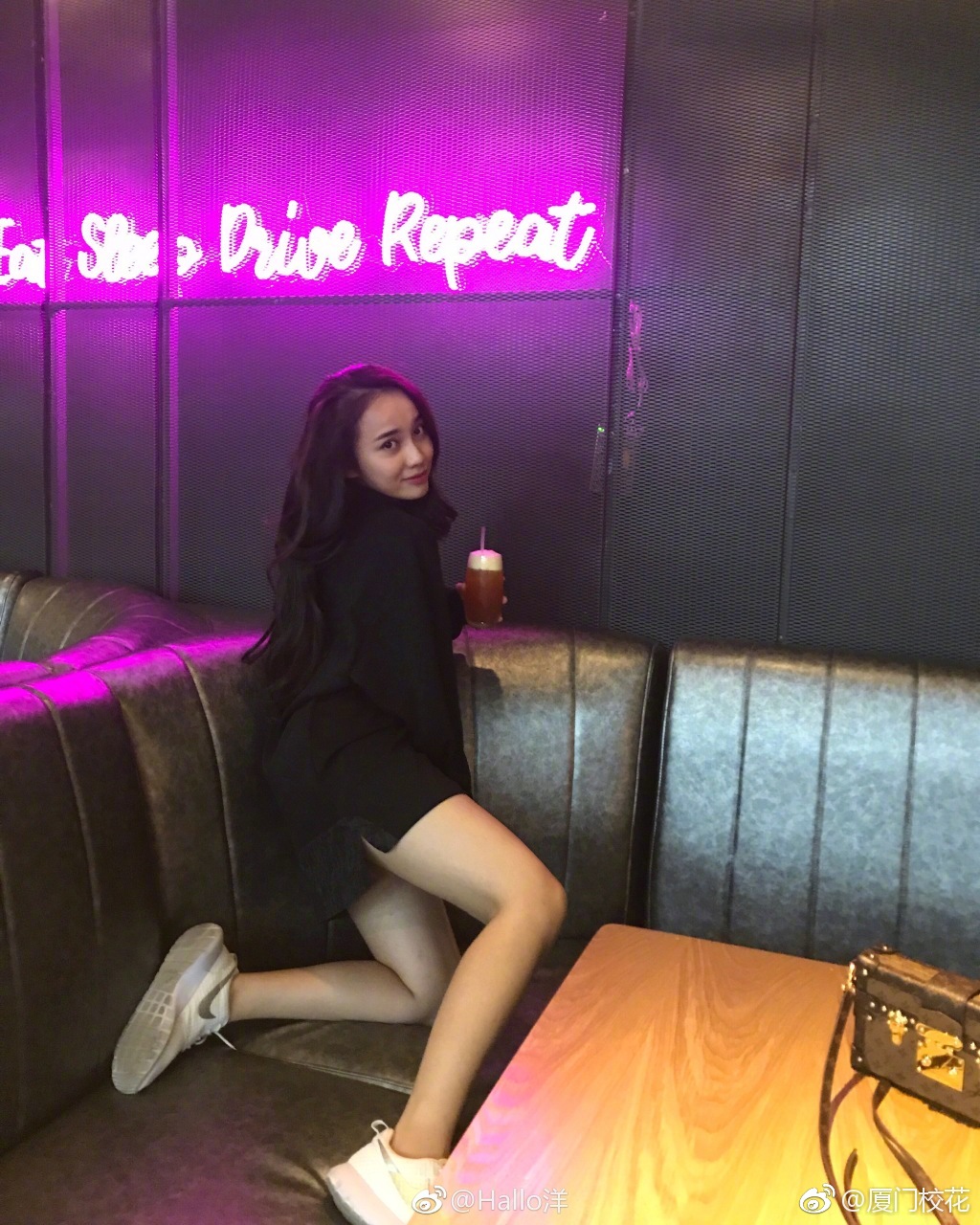 她叫林博洋，毕业于厦门六中，身高167cm，爱好健身、睡觉