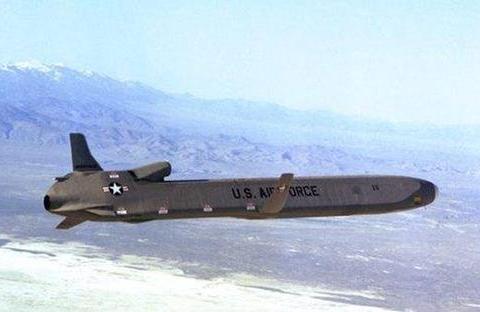 美军AGM-158A隐身巡航导弹性能如何？性能目前世界领先|叙利亚|巡航导弹|性能_新浪新闻