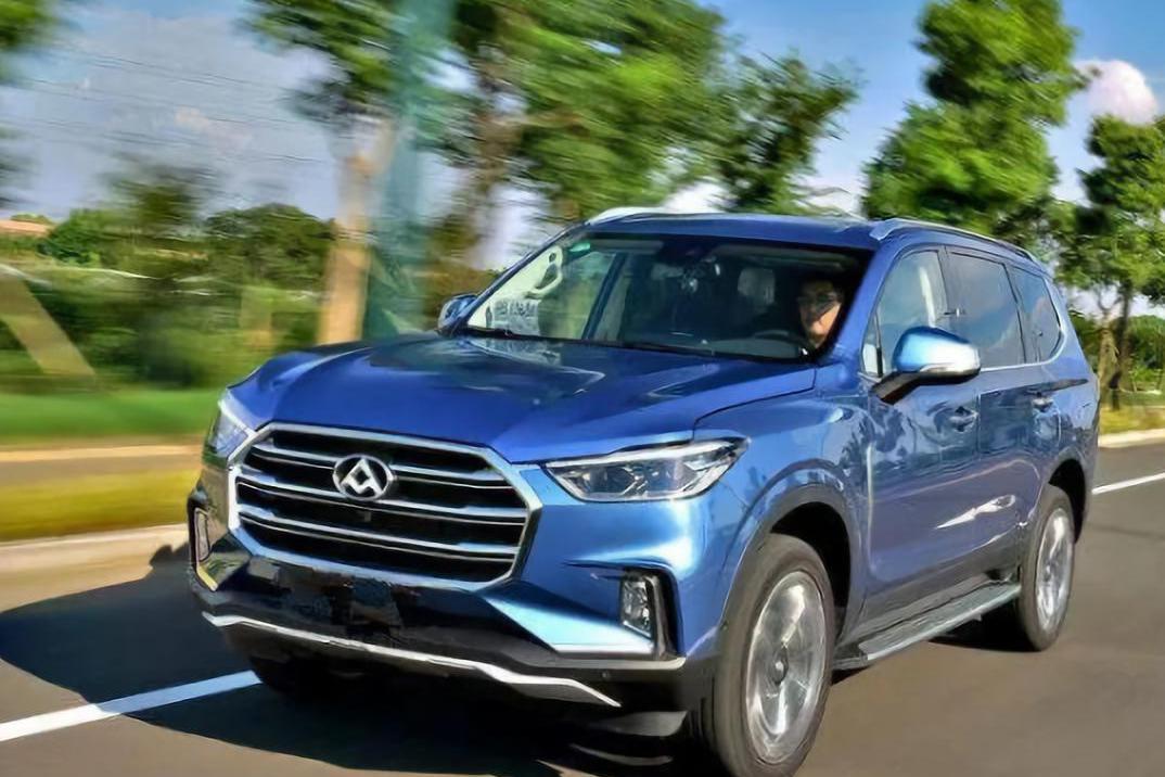 D90补齐唯一短板，柴油2.0T双增压+ZF8AT媲美H9，扭矩直逼重卡-新浪汽车