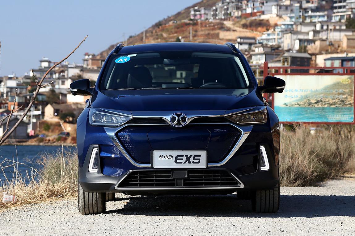 首推悦尚版 低配足够用 北汽新能源EX5购车手册-新浪汽车