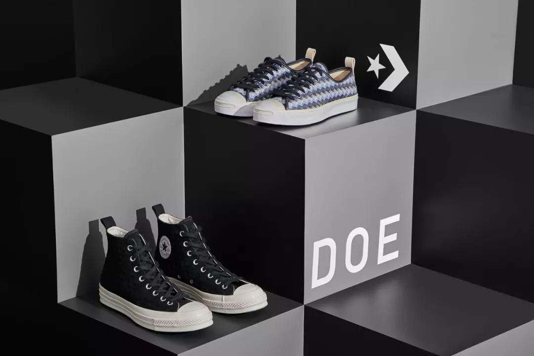 国内潮店新联名，DOE X CONVERSE 合作系列发布！_新浪新闻