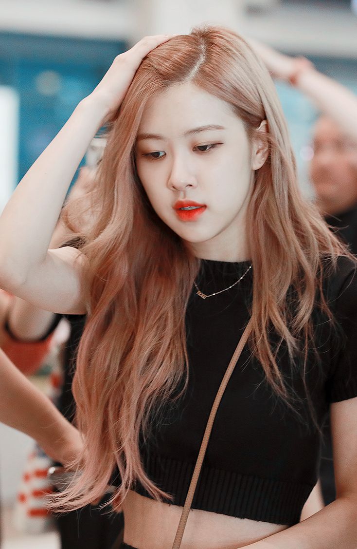 blackpink日常惊艳瞬间，不愧是靠颜值与才华吃饭的女团|女团|吃饭|日常_新浪新闻