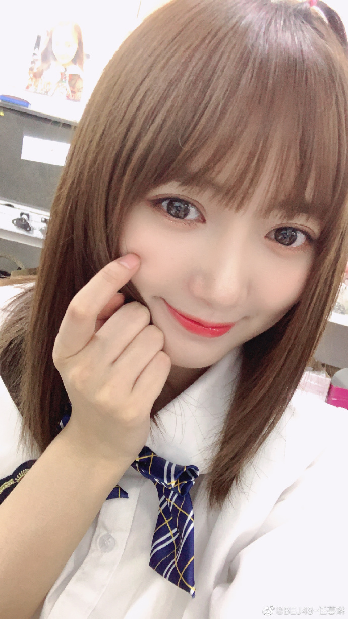 偶像女团BEJ48任蔓琳美少女写真可爱美照欣赏