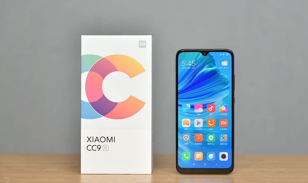 小米CC9e图赏：聚光灯外的小尺寸拍照手机__财经头条