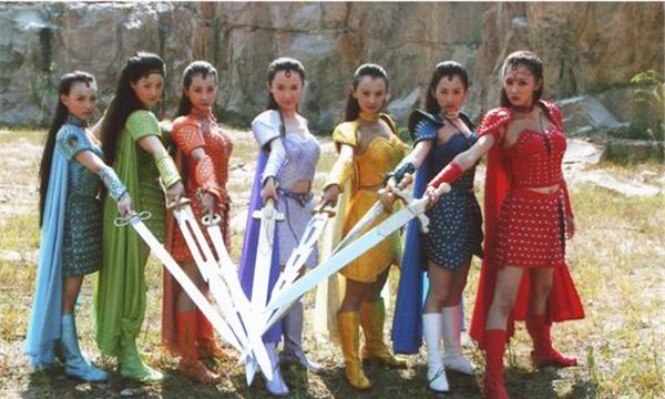 13年前《欢天喜地七仙女》七仙女什么都敢穿，孙悟空成了太上老君|欢天喜地七仙女|七仙女|太上老君_新浪新闻