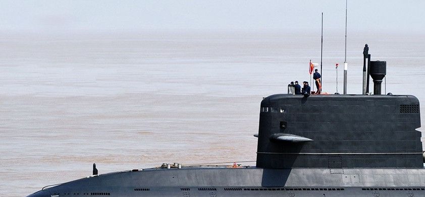 中国海军大型AIP常规潜艇，远海作战骨干力量之一——039B型潜艇|潜艇|中国海军|指挥台_新浪新闻