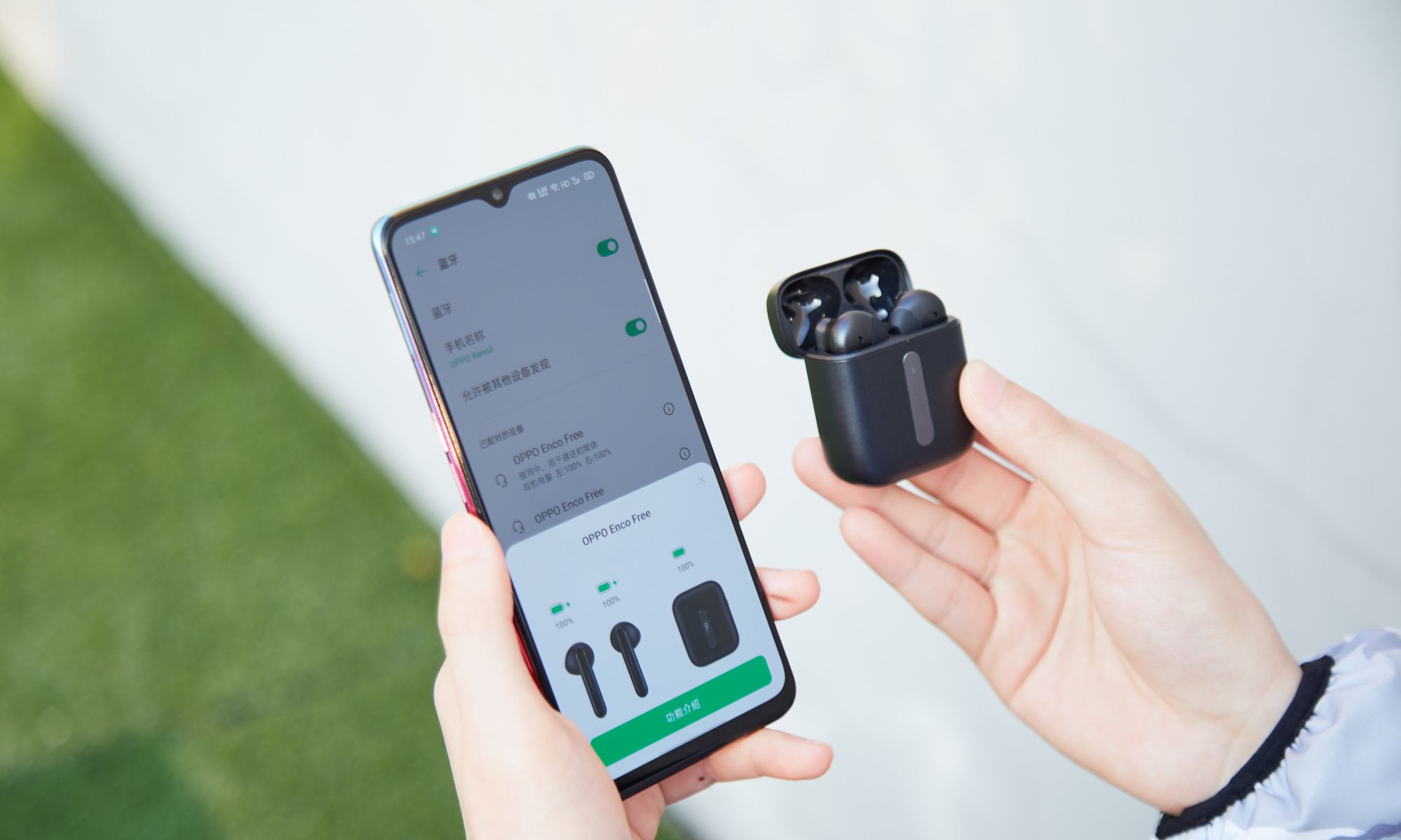 OPPO TWS耳机高清图赏：超越AirPods 2，最佳平替不是浪得虚名__财经头条