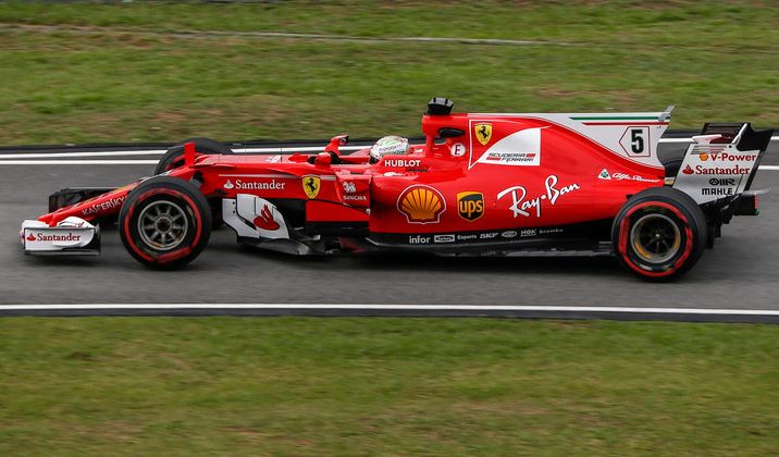 探访F1背后的故事，由内而外的霸气，很难忘|法拉利车队|赛车|法拉利_新浪新闻