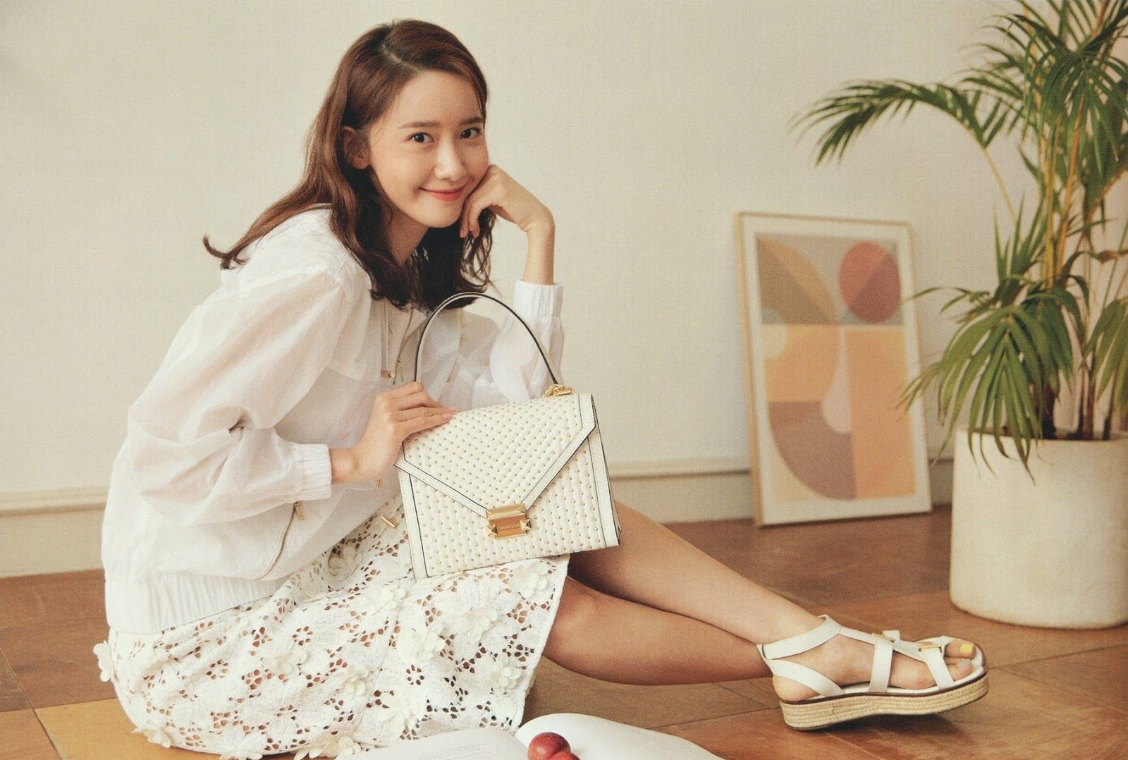 允儿-Yoona - 2019年3月，ELLE杂志|允儿|杂志_新浪新闻