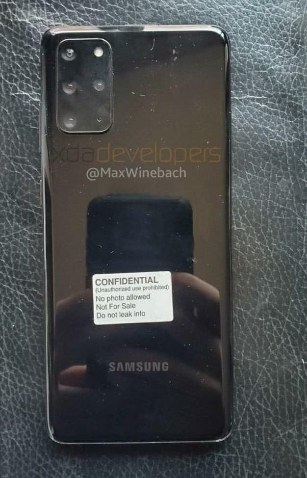 三星S20+ 5G真机现身，正面还是熟悉的味道，背面有点差__财经头条
