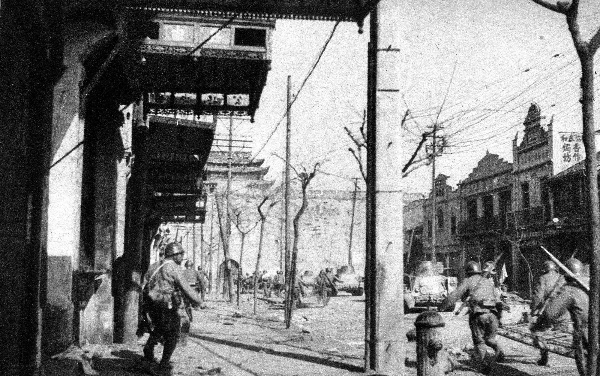 1937年的南京旧照：日军强行攻破中华门，并在北城门插上了太阳旗|日军|中华门|南京