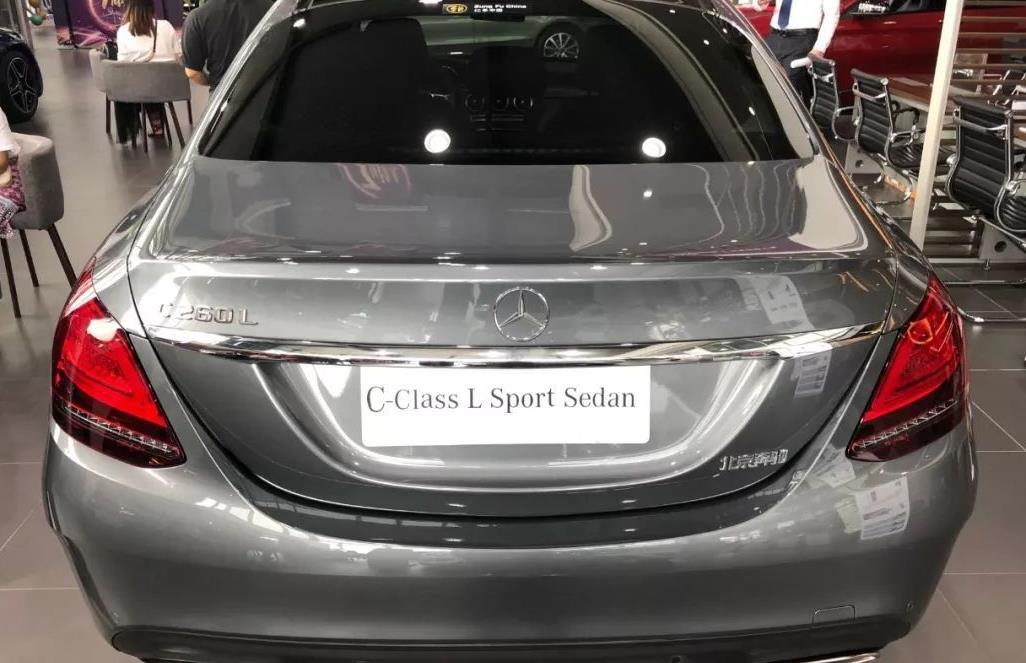 30万左右预算，奔驰C260L、奥迪Q5L谁更值得买？-新浪汽车